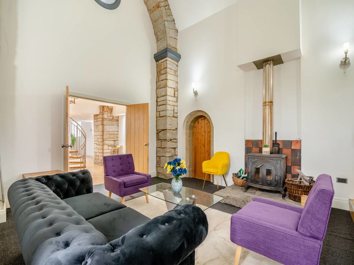 Cottage ∙ 5 Bedrooms ∙ 10 Guests - Todmorden