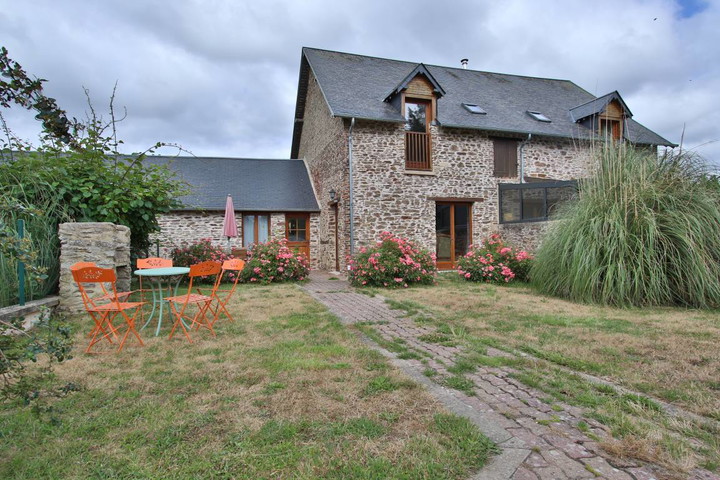 120 M² Cottage ∙ 4 Chambres ∙ 9 Personnes - Saint-Lô