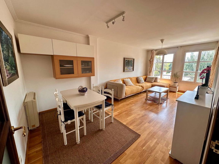 60 M² Apartamento ∙ 1 Habitación ∙ 4 Huéspedes - Avilés