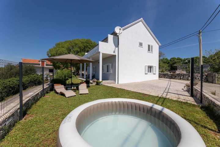 90 M² Ferienhaus ∙ 2 Schlafzimmer ∙ 6 Gäste - Brela