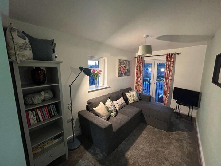 55 M² House ∙ 1 Bedroom ∙ 4 Guests - Glossop