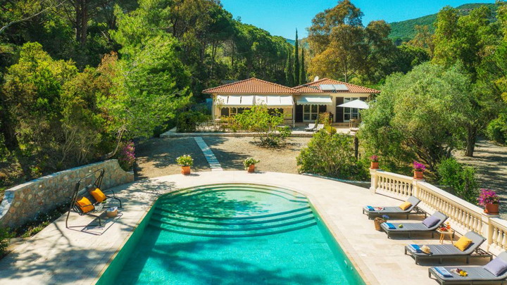 182 M² Villa ∙ 4 Chambres ∙ 12 Personnes - Portoferraio