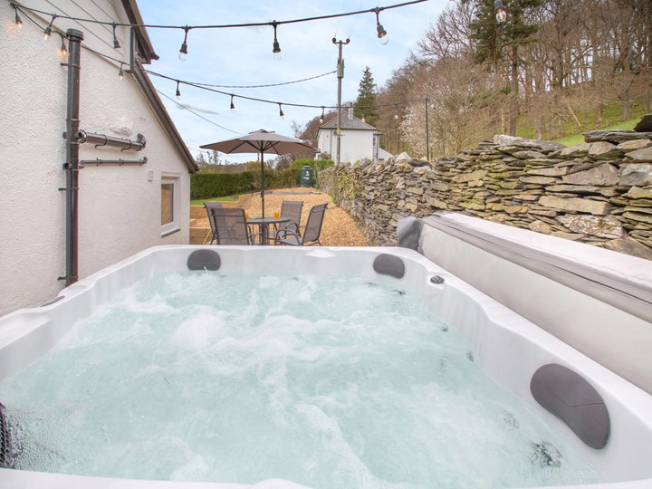 Cottage ∙ 2 Bedrooms ∙ 4 Guests - Penrhyndeudraeth