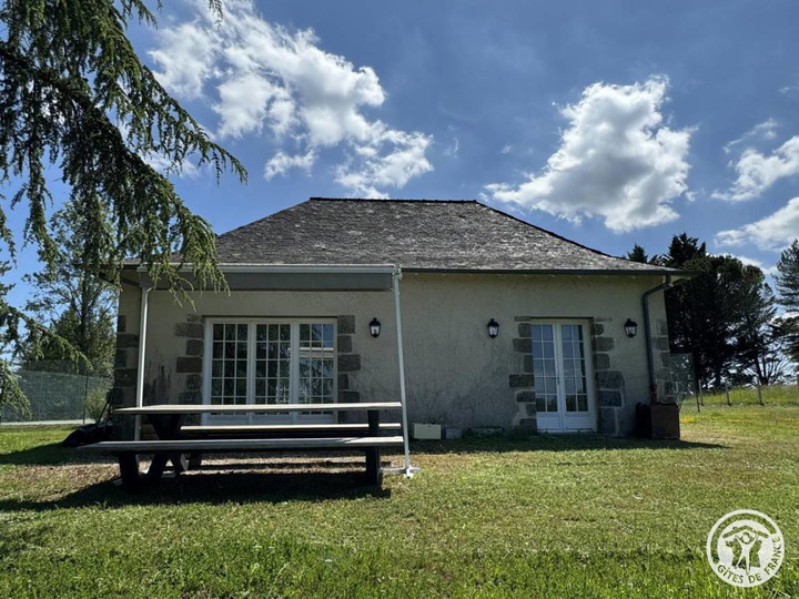 55 M² Gîte ∙ 2 Chambres ∙ 4 Personnes - Brive-la-Gaillarde