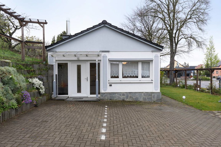50 M² Huis ∙ 1 Slaapkamer ∙ 4 Gasten - Potsdam