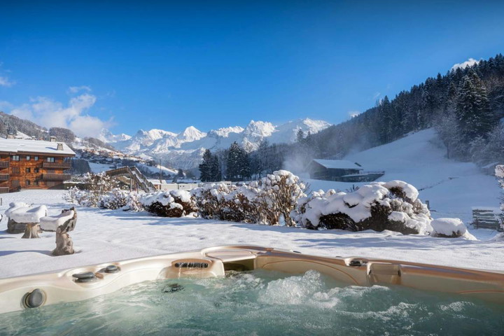 250 M² Chalet ∙ 4 Chambres ∙ 10 Personnes - Manigod