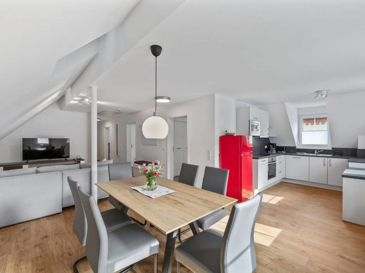 76 M² Apartment ∙ 3 Bedrooms ∙ 5 Guests - Bötzingen