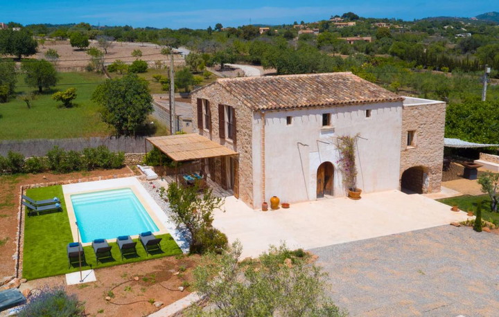 220 M² Ferienhaus ∙ 2 Schlafzimmer ∙ 4 Gäste - Cala Millor