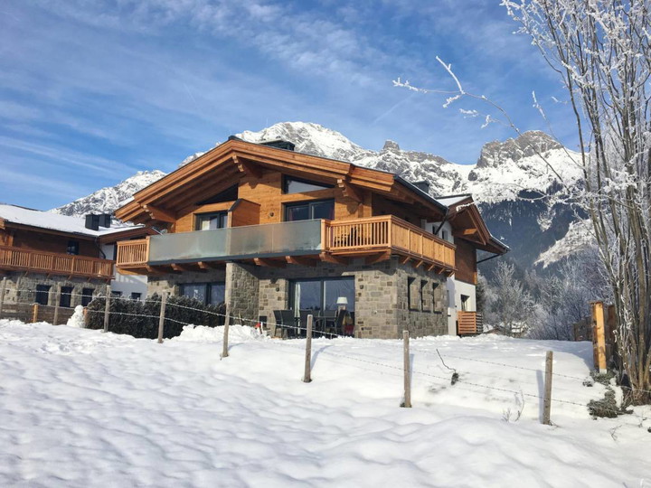 140 M² Chalet ∙ 3 Bedrooms ∙ 8 Guests - Leogang