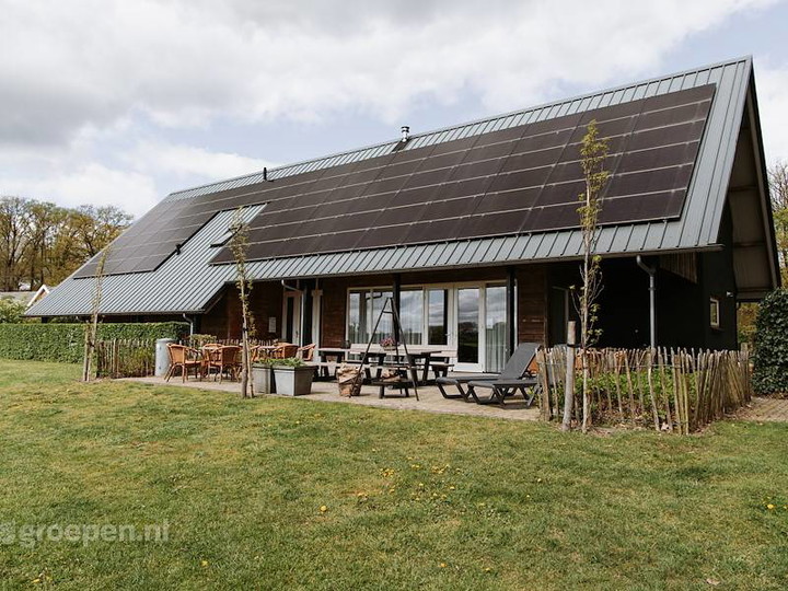 Huis ∙ 11 Slaapkamers ∙ 31 Gasten - Overijssel