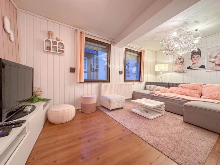 139 M² House ∙ 4 Bedrooms ∙ 8 Guests - Cochem