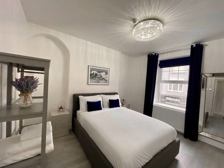 700 M² Apartamento ∙ 3 Habitaciones ∙ 6 Huéspedes - Porthcawl