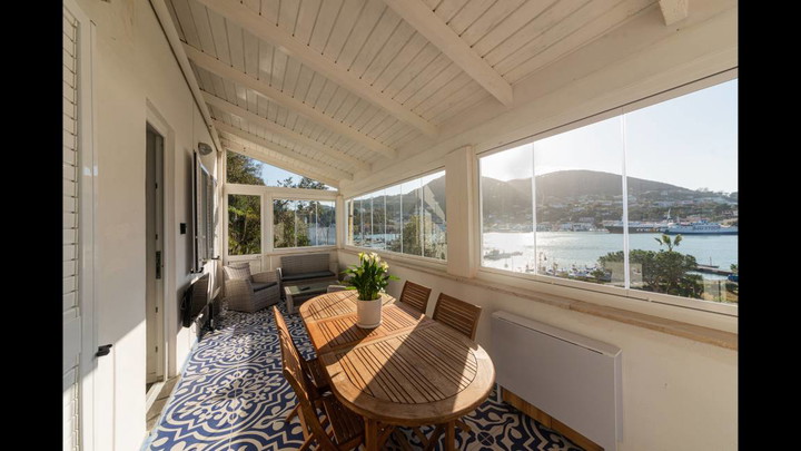 80 M² House ∙ 2 Bedrooms ∙ 4 Guests - Ischia