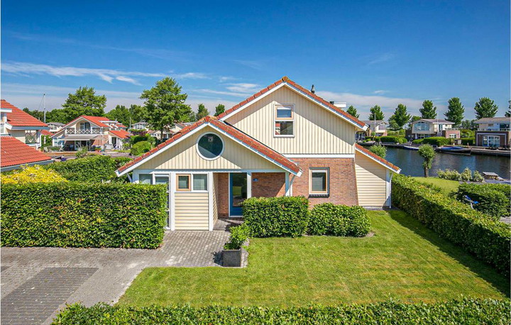 119 M² House ∙ 3 Bedrooms ∙ 6 Guests - Hindeloopen