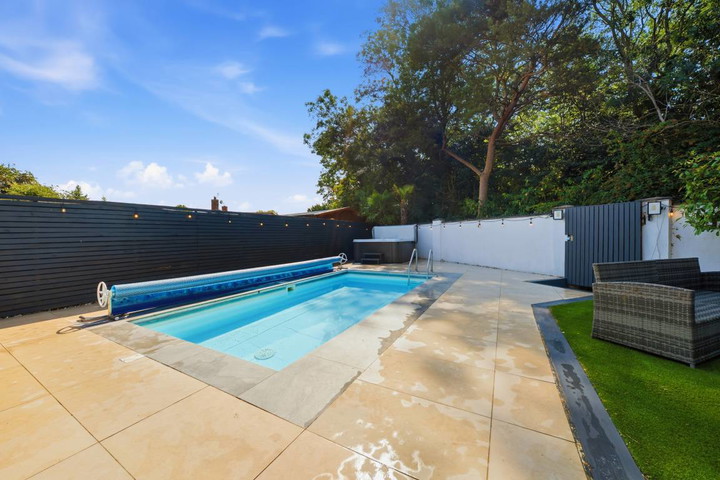 40 M² House ∙ 4 Bedrooms ∙ 8 Guests - Bournemouth