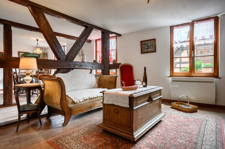 82 M² Cottage ∙ 2 Bedrooms ∙ 4 Guests - Colmar