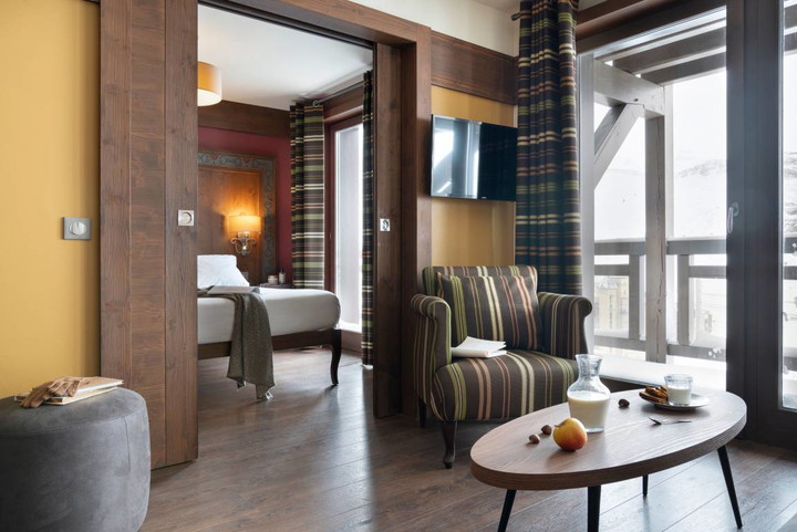 Hotel ∙ 2 Bedrooms ∙ 4 Guests - Val Thorens