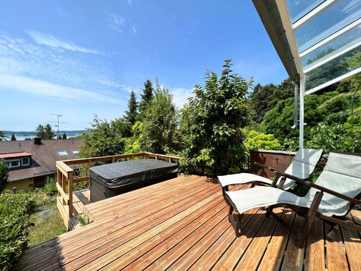 125 M² Ferienhaus ∙ 2 Schlafzimmer ∙ 4 Gäste - Konstanz