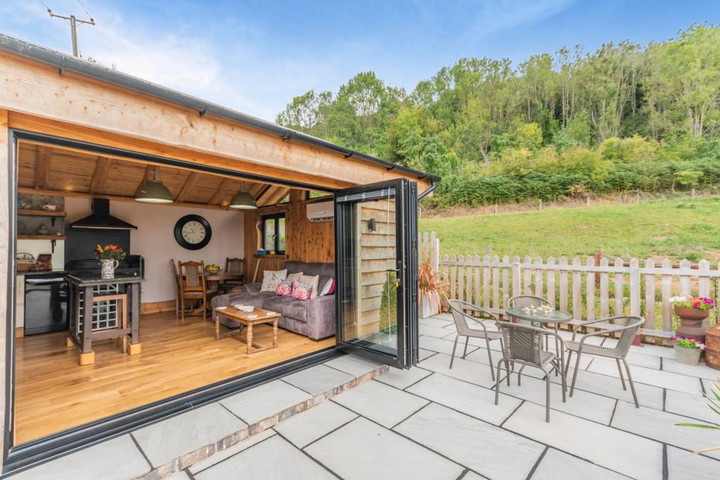 Lodge ∙ 1 Bedroom ∙ 2 Guests - Worcestershire