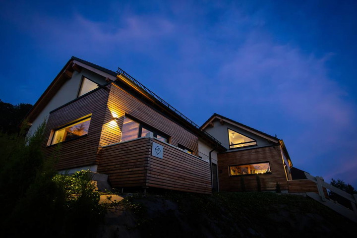 130 M² Chalet ∙ 3 Slaapkamers ∙ 6 Gasten - Winterberg