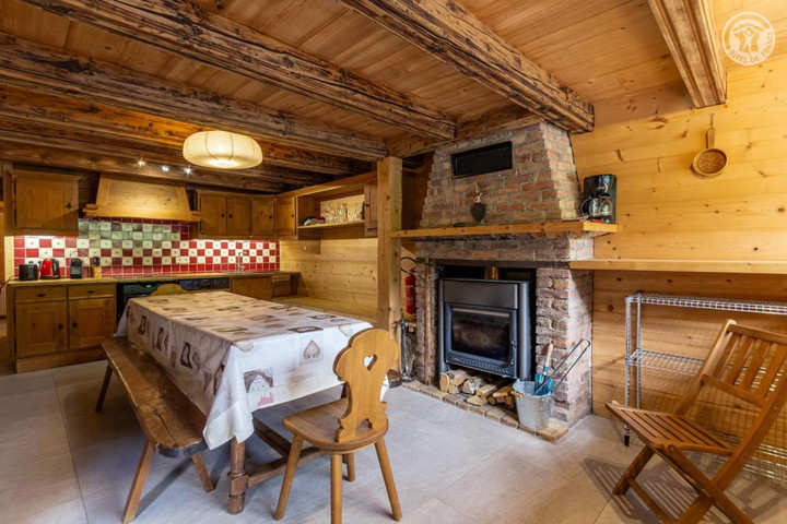 Gîte ∙ 3 Bedrooms ∙ 9 Guests - Beaufort, France