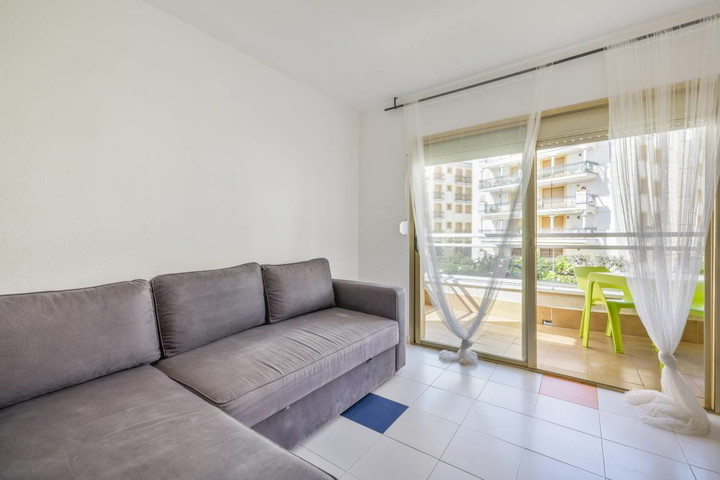 45 M² Apartamento ∙ 1 Habitación ∙ 4 Huéspedes - Cunit