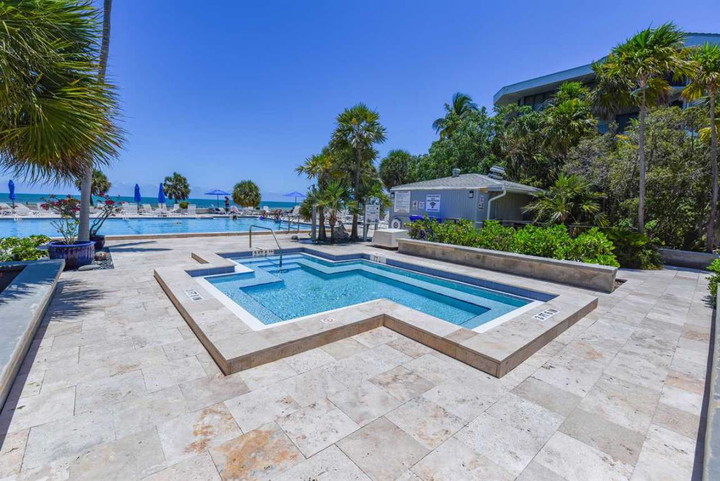 122 M² Ferienwohnung ∙ 2 Schlafzimmer ∙ 6 Gäste - Key West, FL