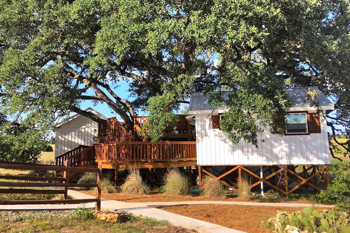Camping ∙ 1 Bedroom ∙ 2 Guests - Texas