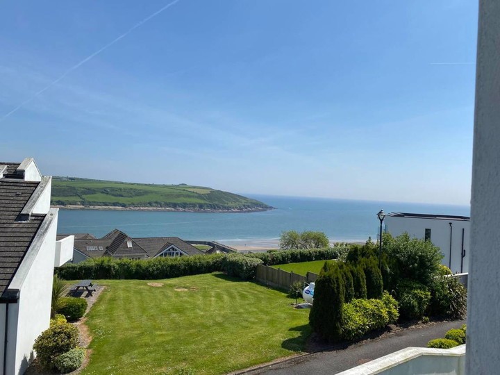 111 M² Villa ∙ 3 Bedrooms ∙ 6 Guests - Ireland