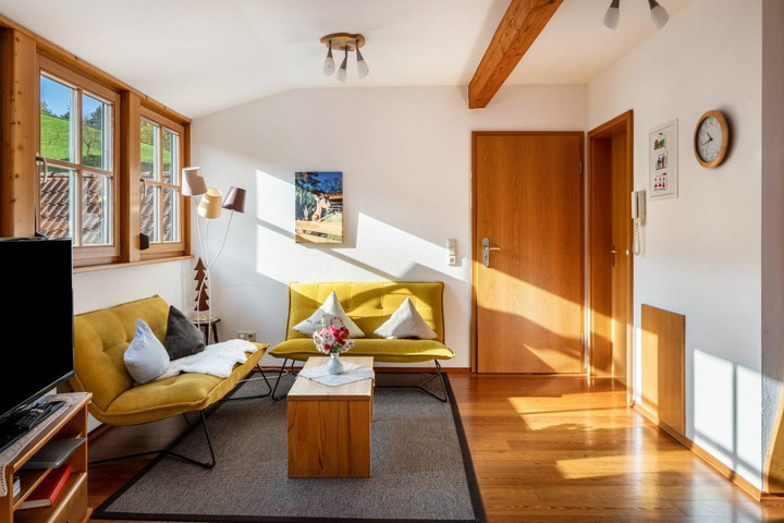 60 M² Ferienwohnung ∙ 2 Schlafzimmer ∙ 4 Gäste - Merzhausen