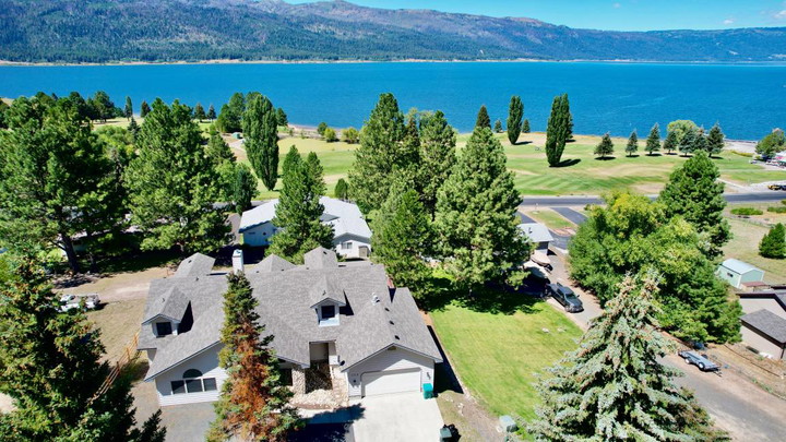325 M² House ∙ 4 Bedrooms ∙ 20 Guests - Cascade, ID