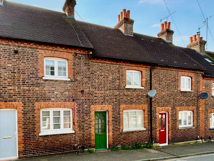 Cottage ∙ 1 Bedroom ∙ 2 Guests - Shere