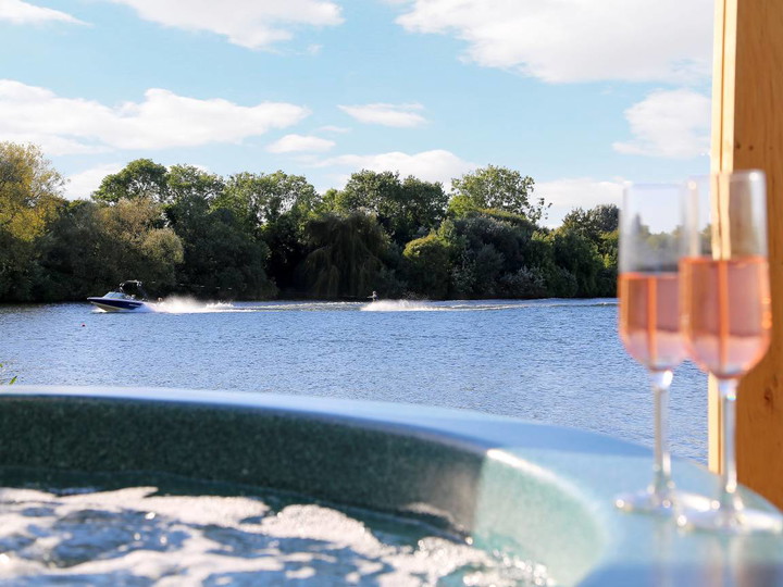 Cottage ∙ 3 Bedrooms ∙ 6 Guests - Bibury