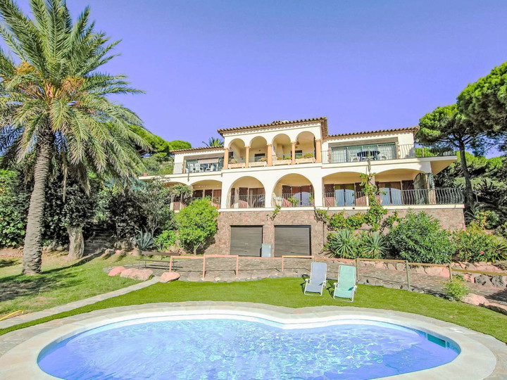 150 M² House ∙ 3 Bedrooms ∙ 6 Guests - Platja d'Aro