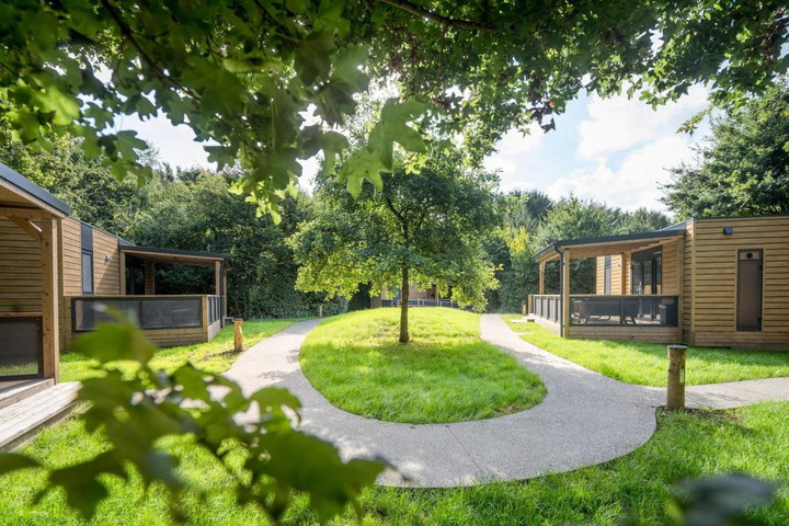 35 M² Chalet ∙ 2 Slaapkamers ∙ 4 Gasten - Ieper