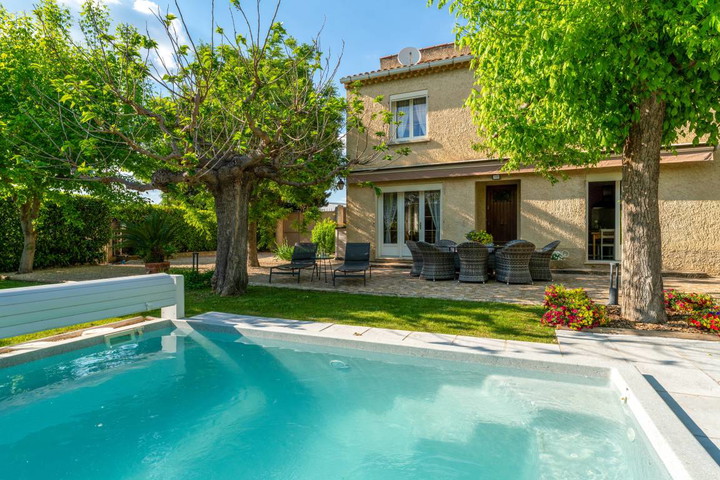 120 M² Maison De Vacances ∙ 3 Chambres ∙ 6 Personnes - Carpentras