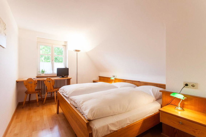 Privatzimmer ∙ 1 Schlafzimmer ∙ 2 Gäste - Merzhausen