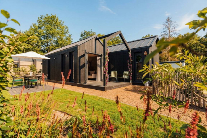 Chalet ∙ 2 Slaapkamers ∙ 4 Gasten - Epe