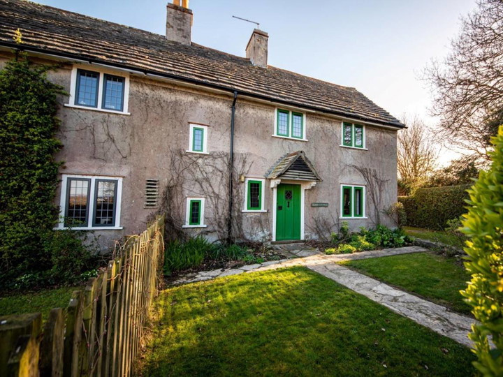 Cottage ∙ 2 Bedrooms ∙ 5 Guests - Corfe Castle