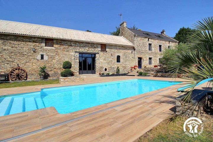 155 M² Gîte ∙ 4 Bedrooms ∙ 10 Guests - Vannes