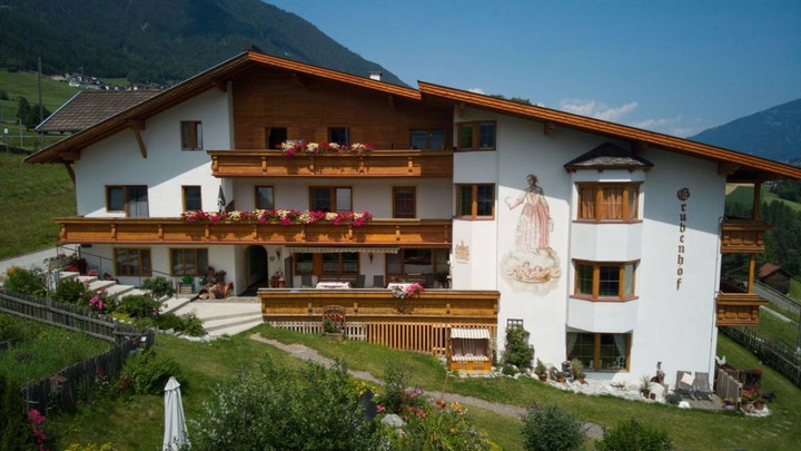 32 M² Hotel ∙ 1 Bedroom ∙ 4 Guests - Axams
