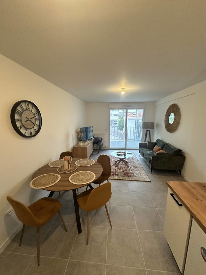 56 M² Apartment ∙ 2 Bedrooms ∙ 4 Guests - La Rochelle