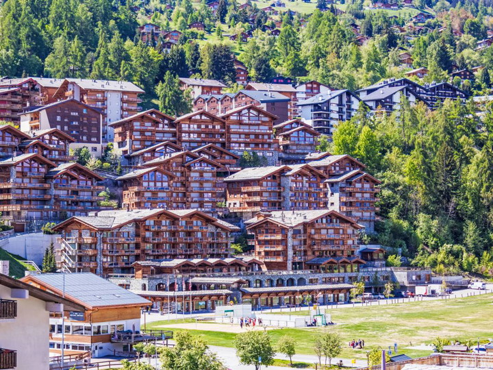 200 M² Appartement ∙ 4 Slaapkamers ∙ 10 Gasten - Nendaz