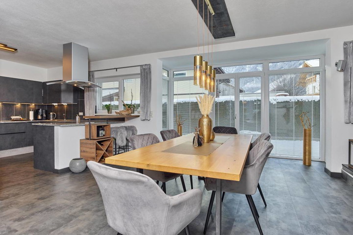 120 M² Ferienhaus ∙ 4 Schlafzimmer ∙ 8 Gäste - Sölden