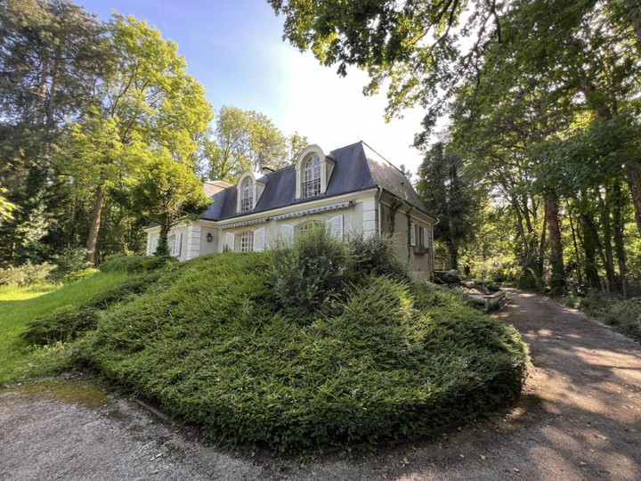 230 M² Gîte ∙ 4 Chambres ∙ 13 Personnes - Yvelines