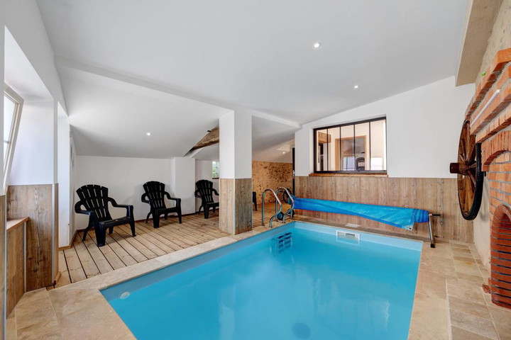 250 M² Cottage ∙ 4 Bedrooms ∙ 12 Guests - Vendée