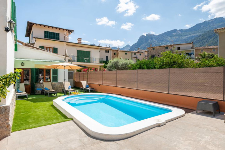 320 M² Ferienhaus ∙ 5 Schlafzimmer ∙ 10 Gäste - Sóller