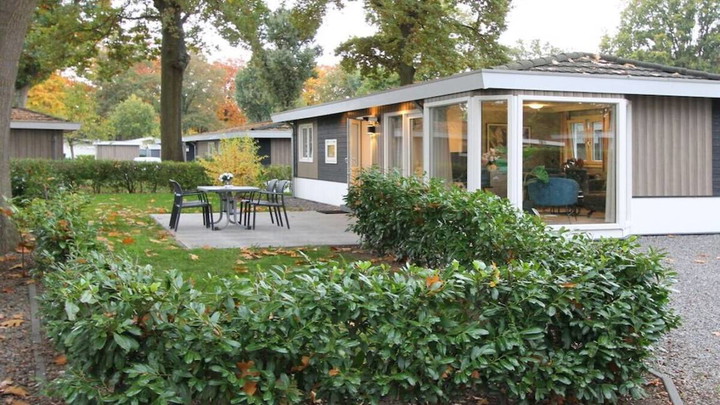 65 M² Casa ∙ 2 Habitaciones ∙ 4 Huéspedes - Roermond