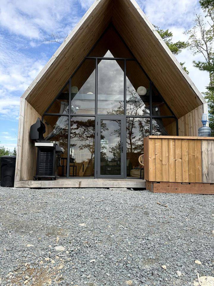 Cabin ∙ 1 Bedroom ∙ 4 Guests - Nova Scotia