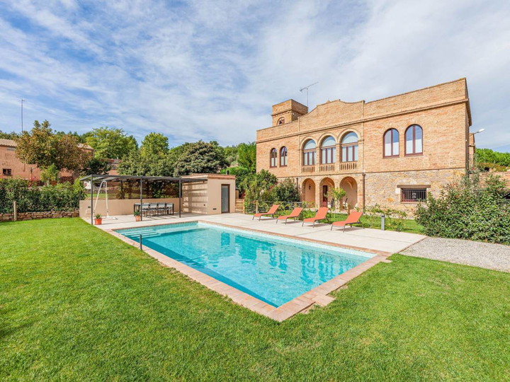 63 M² Apartamento ∙ 2 Quartos ∙ 4 Hóspedes - Peratallada